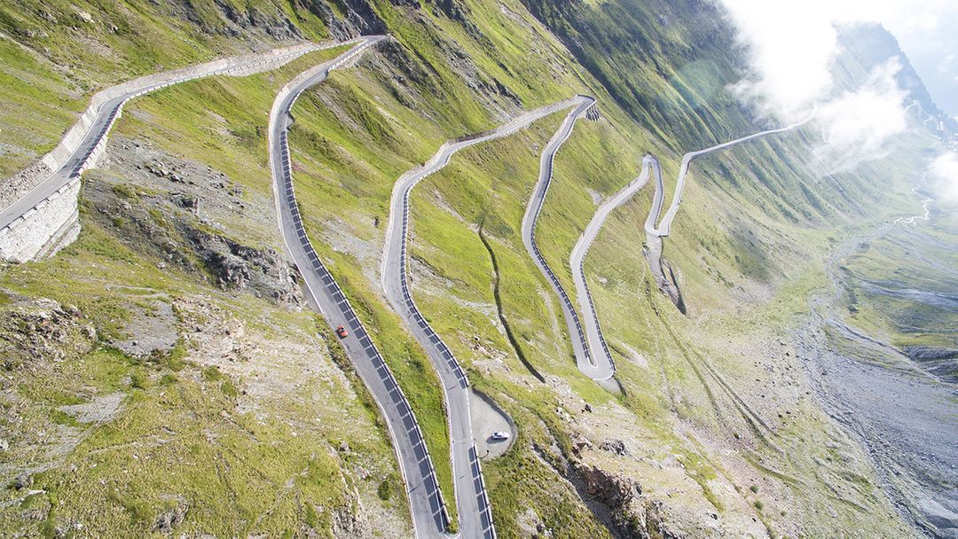 The 10 Most Treacherous Roads in the World