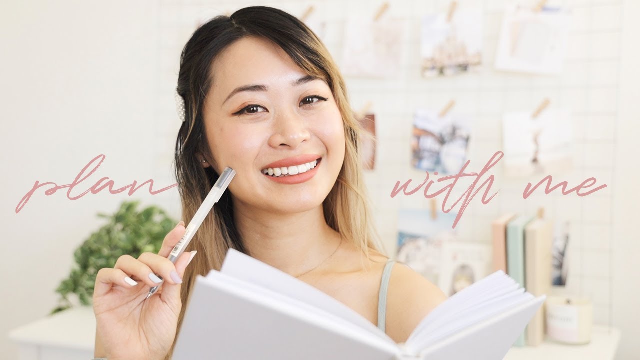 Plan your month using this interactive June calendar guide