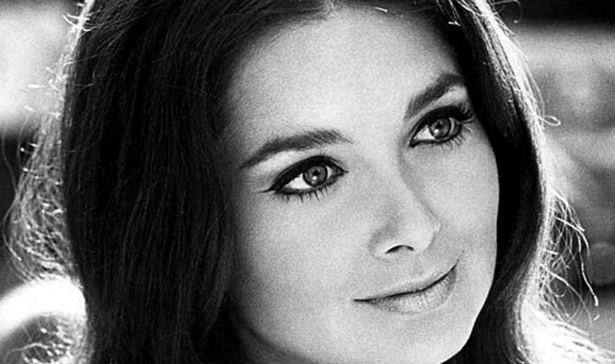 When Suzanne Pleshette appeared as a guest with Bob Newhart on The ...