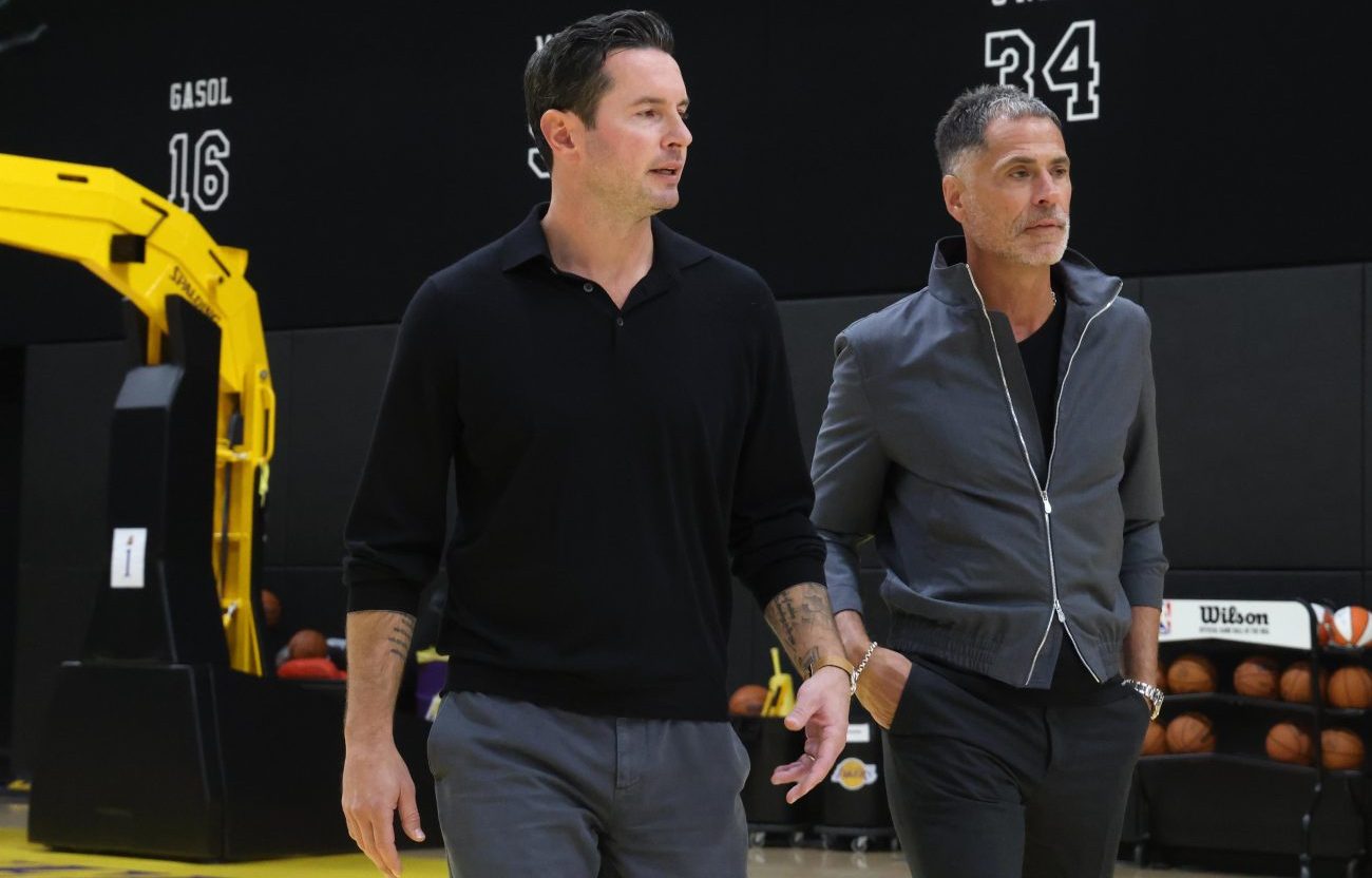 Lakers predicted to go surprising route before NBA trade deadline