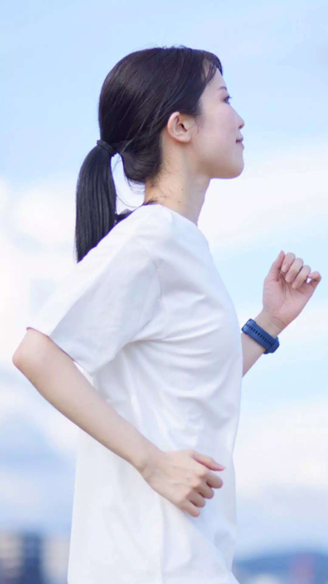10,000 steps daily vs 30 minutes Japanese walking: 5 powerful benefits