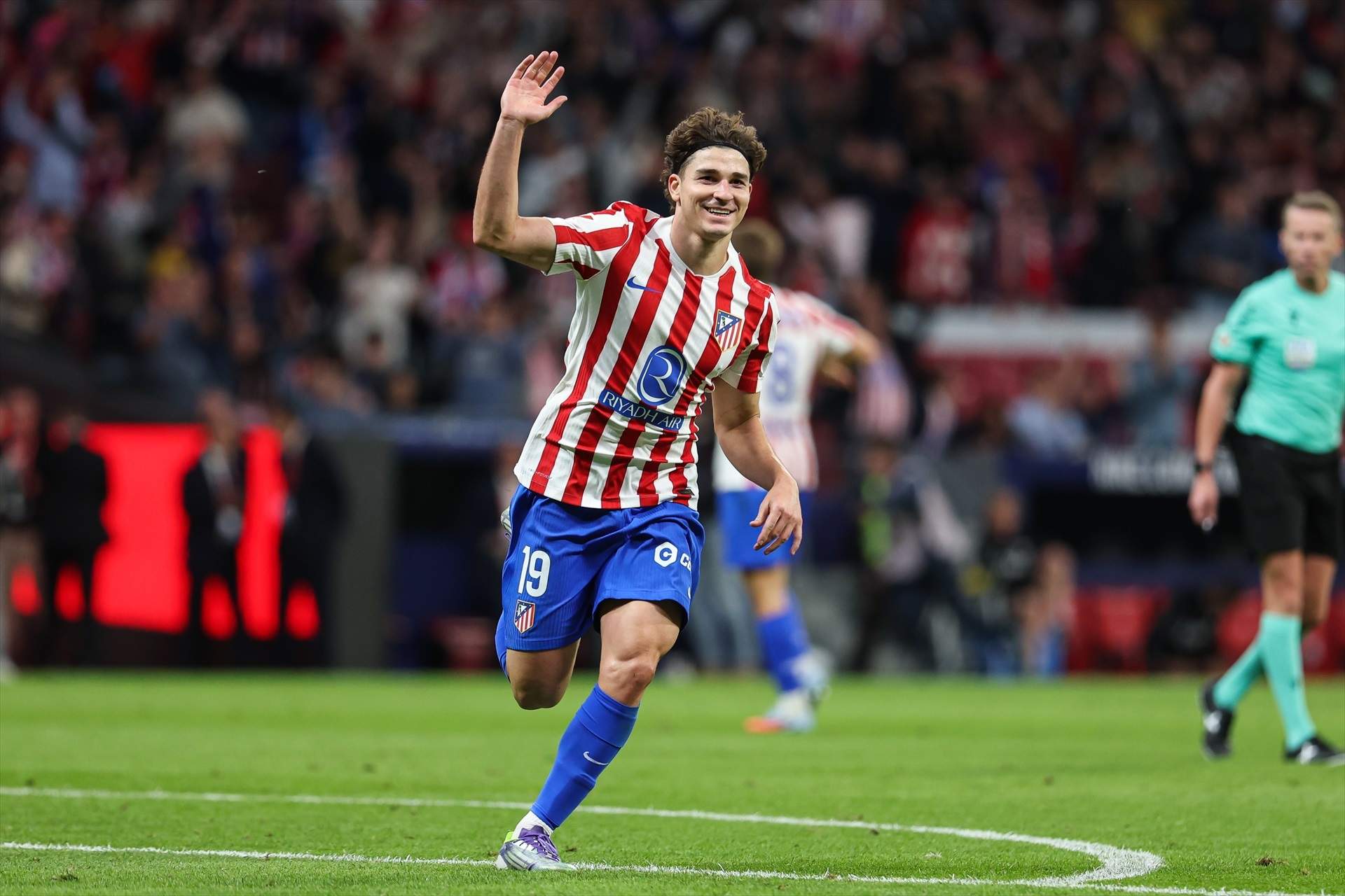 El Barça mueve ficha por Julián Álvarez: primera oferta de 100 millones ...