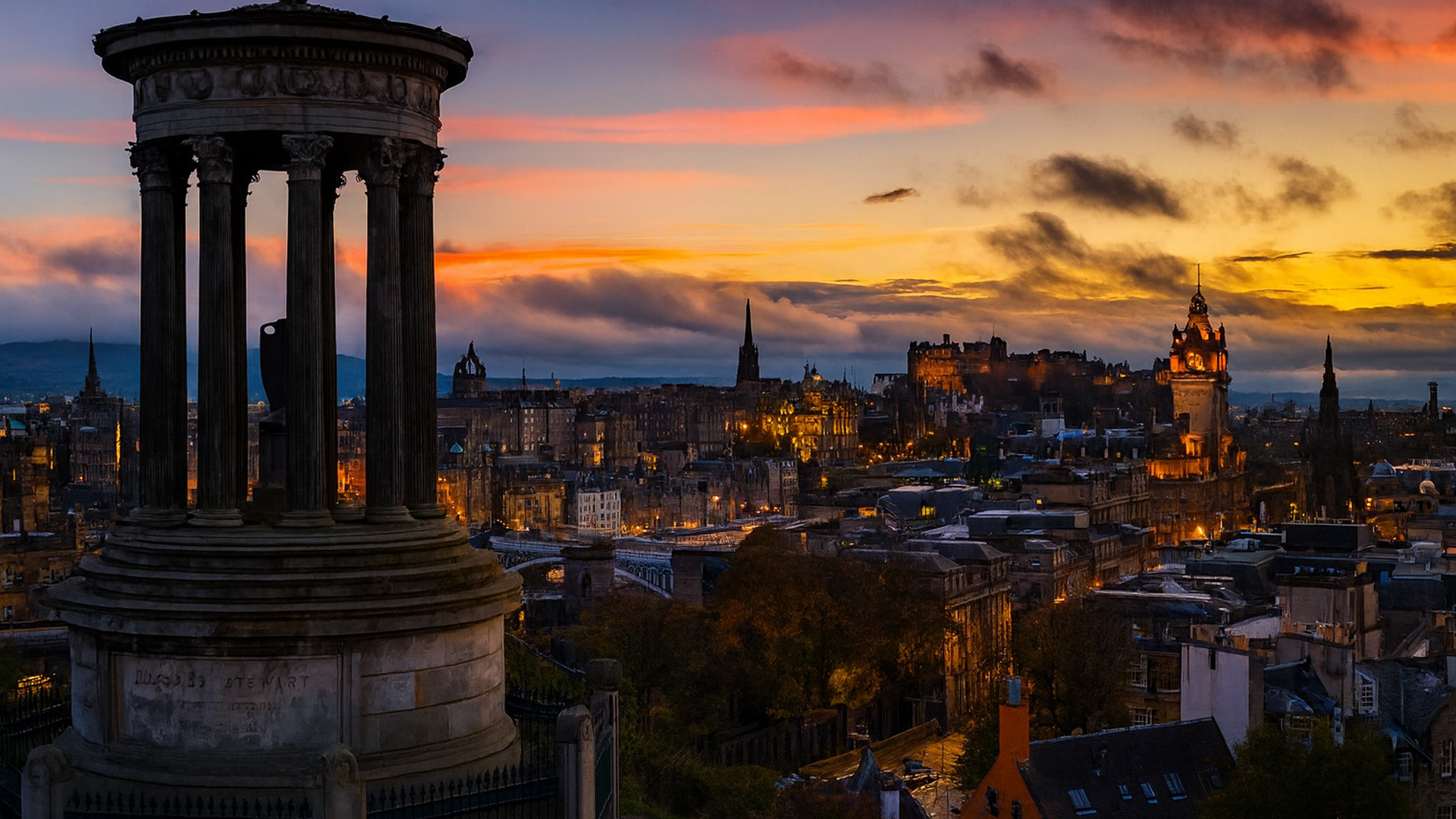 Calton Hill Edinburgh Scotland – Cityscape at Sunset in 4K
