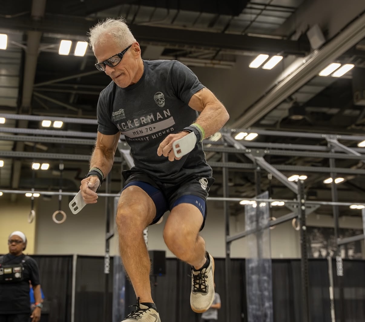 Maak kennis met Thomas Ackerman: de 82-jarige crossfitlegende