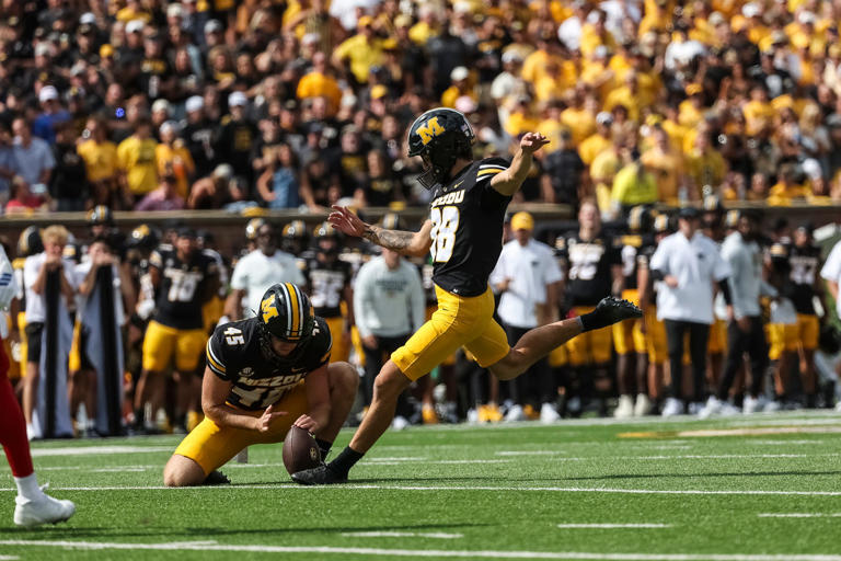 These Missouri football true freshmen could burn redshirts against UMass