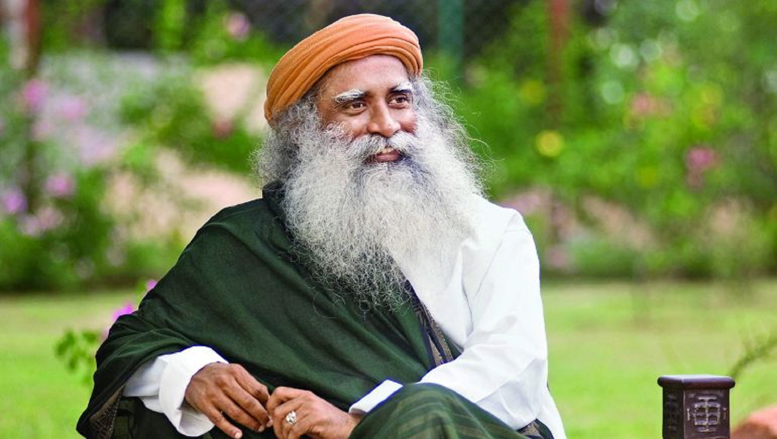 10 Powerful Sadhguru Quotes to Inspire Your Journey to Success