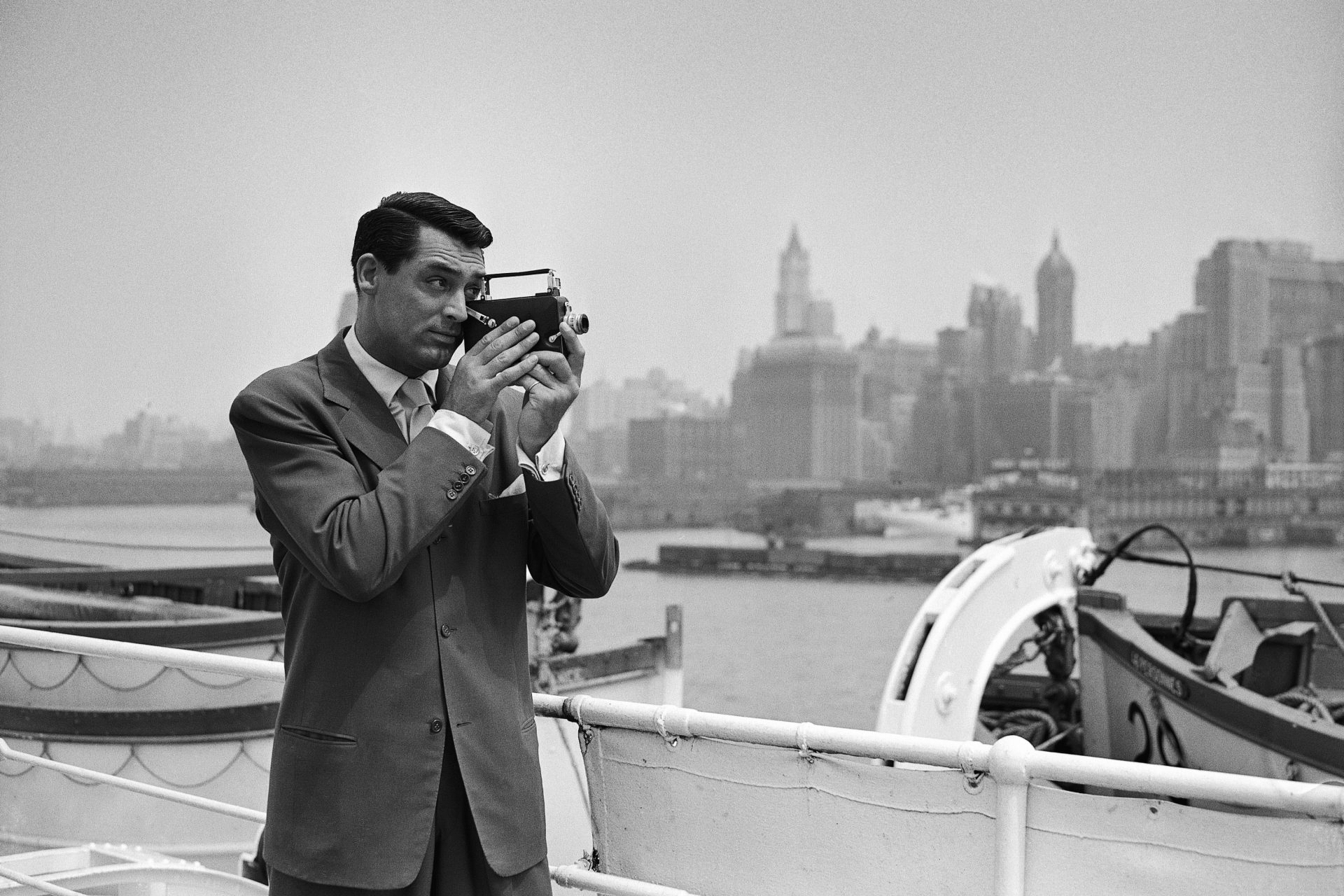 Cary Grant, a Hollywood enigma
