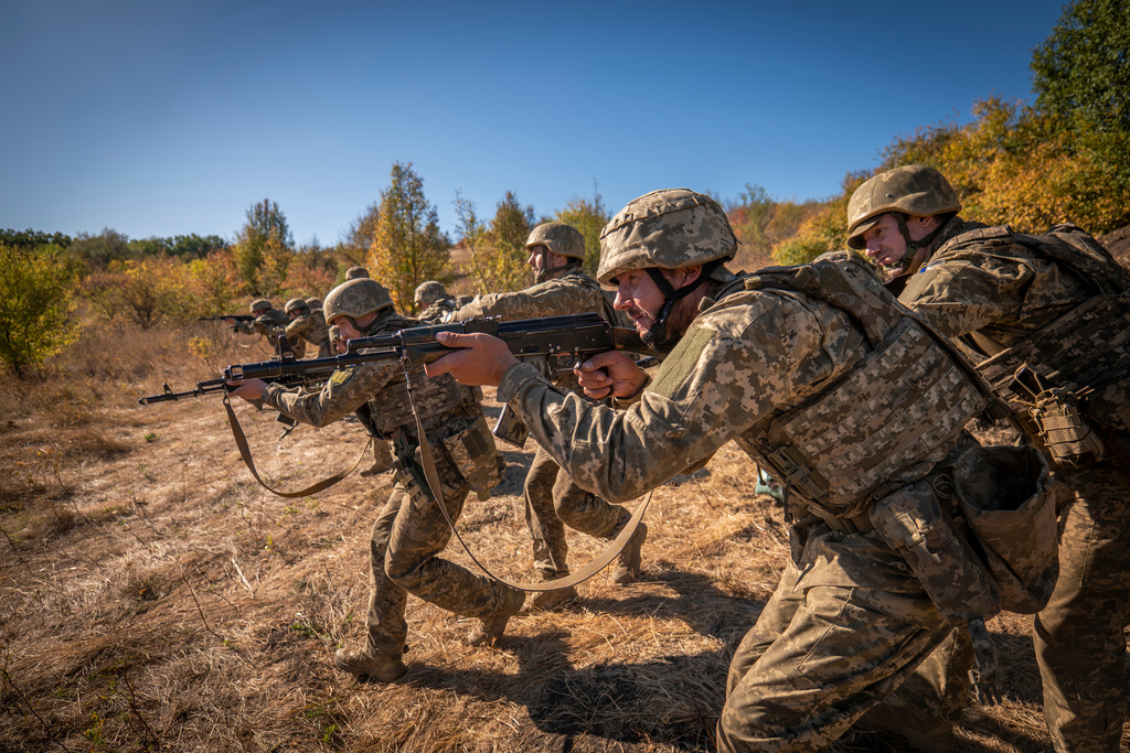 Ukraine's front line grows bigger as Russia shifts tactics, top ...