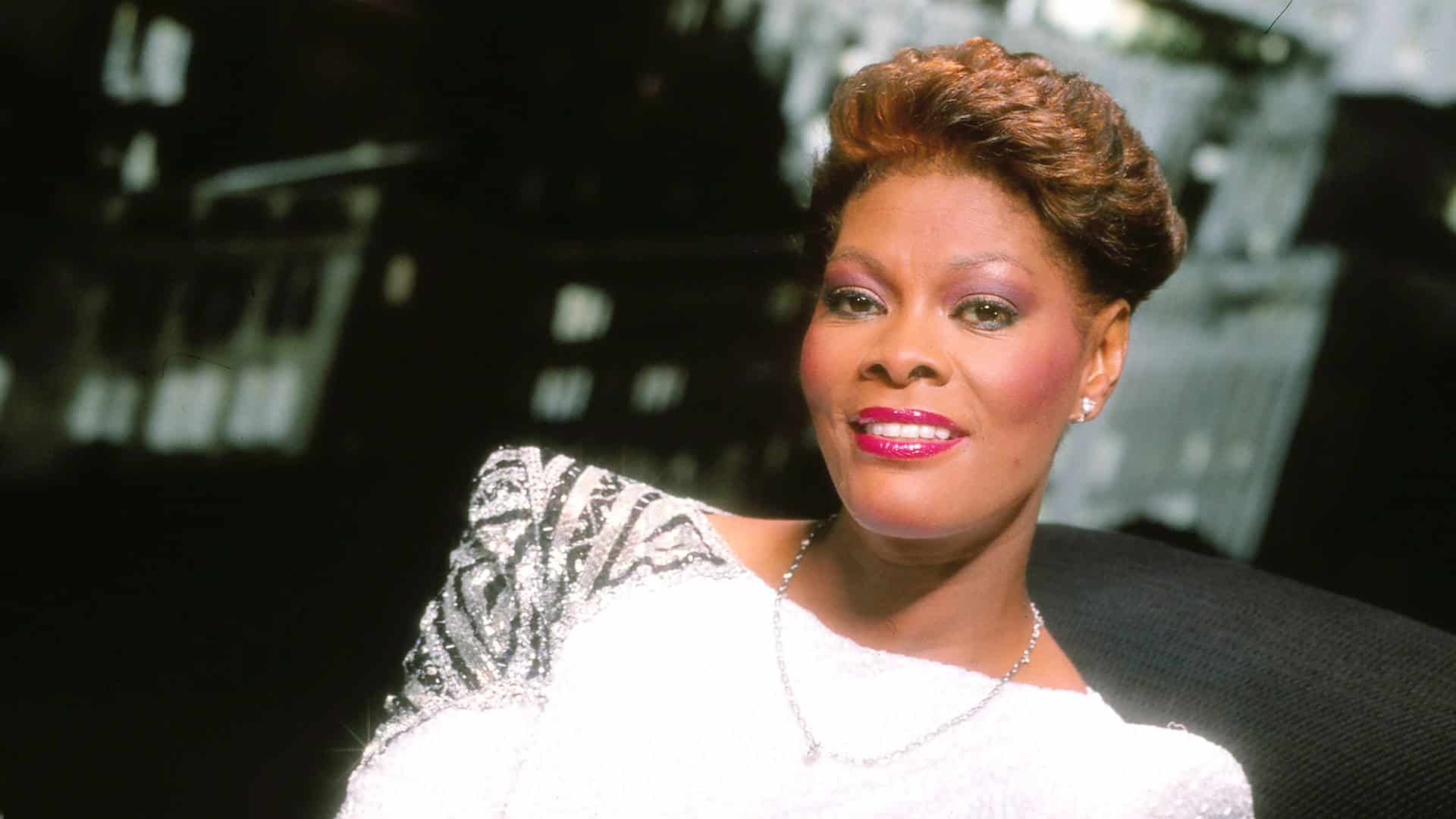 Famous singers who rarely wrote their own songs