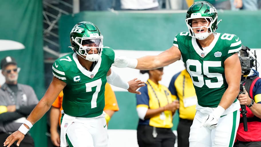 Jets All But Confirm Justin Fields’ Week 4 Status