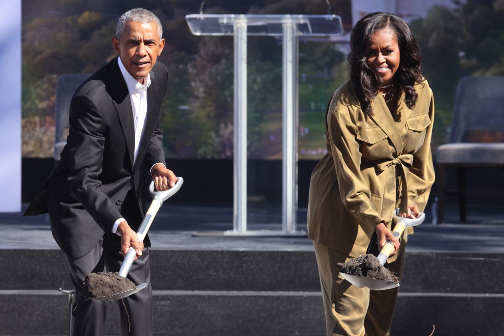 Money donated to build Obama library being sent on to politically ...