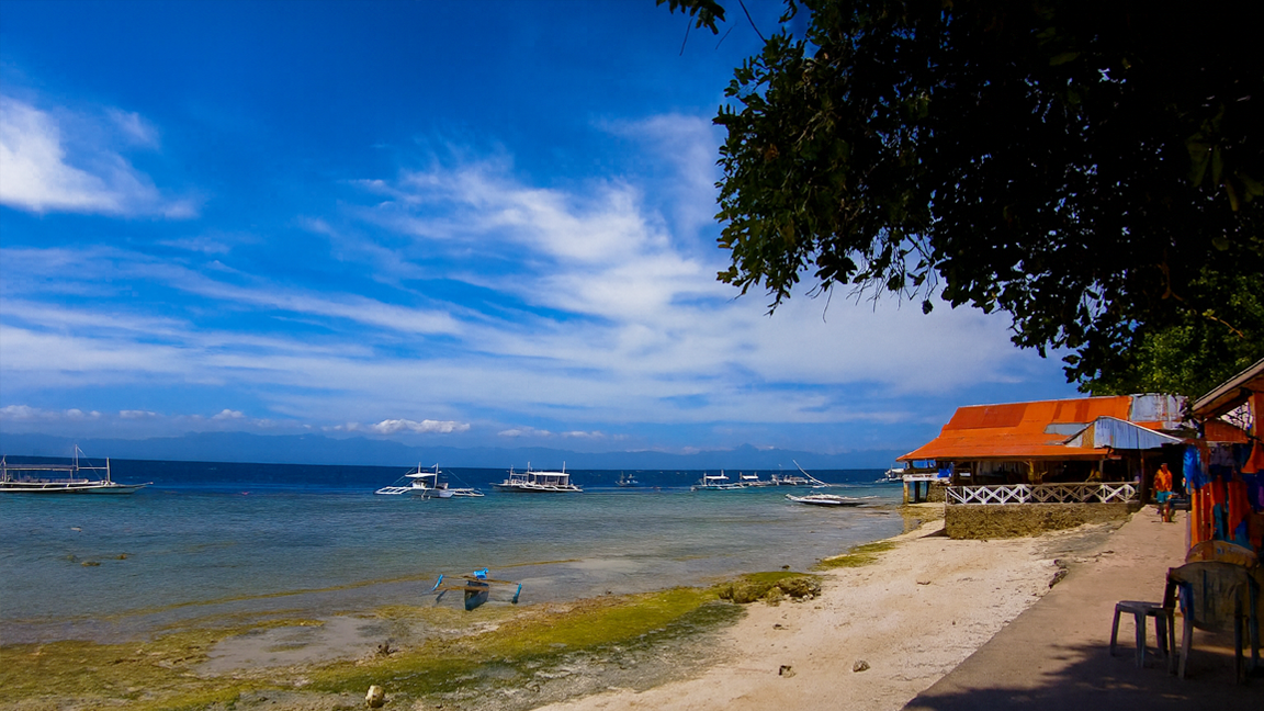 Moalboal Panagsama Beach Wandeltocht – Cebu, Filipijnen (4K)