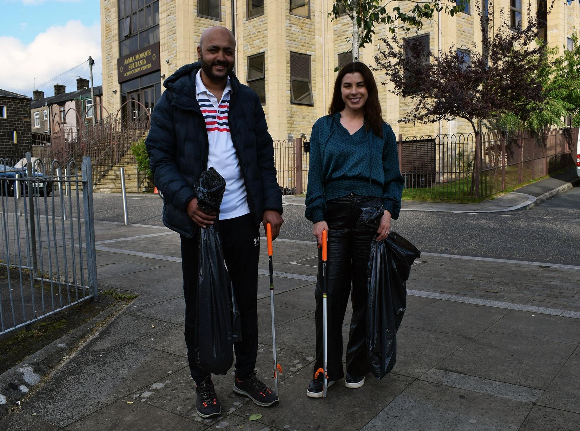 Marsden Building Society supports Clean Brierfield with £3,000 donation