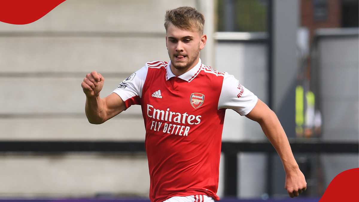 Former Arsenal striker Billy Vigar dies after brain injury after game