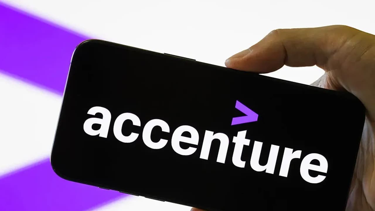 Accenture’s AI Pivot, Workforce Reduction Plans Lead To Spike In Retail ...
