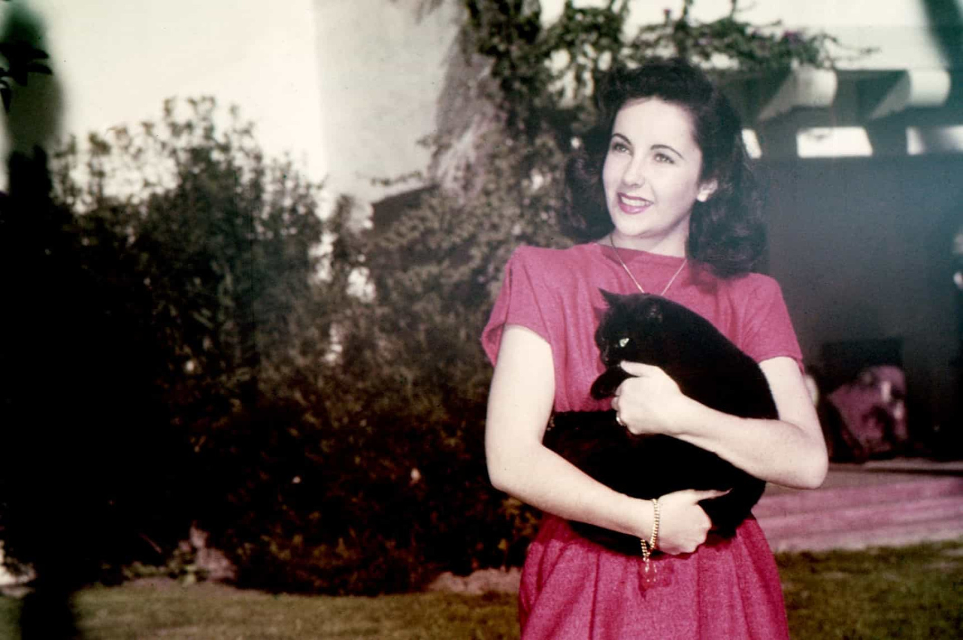 Seltene Vintage-Fotos von Promis mit ihren Samtpfoten