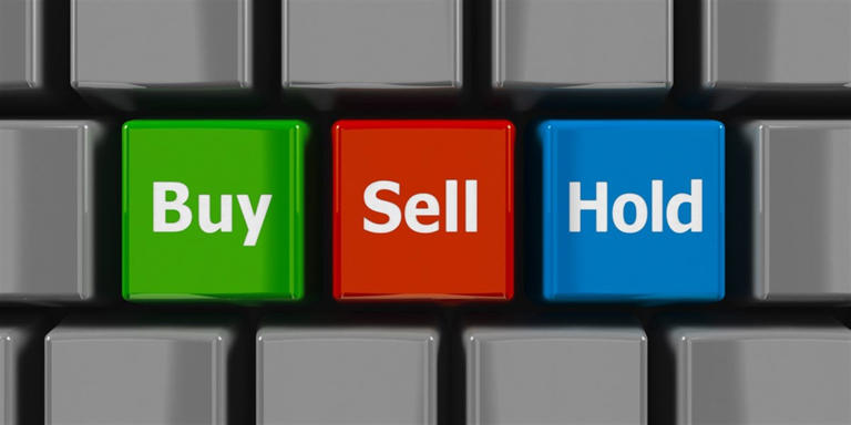 Sprouts, Darden Offer High-Upside Setups for Risk-Takers