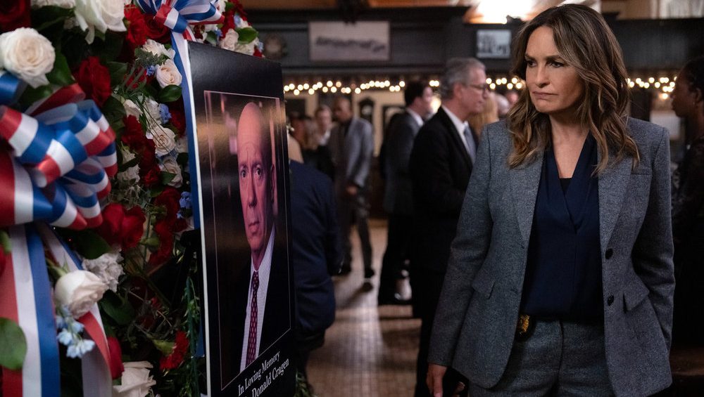 Why Did Captain Cragen Die in ‘Law & Order: SVU’? Dann Florek’s Season ...