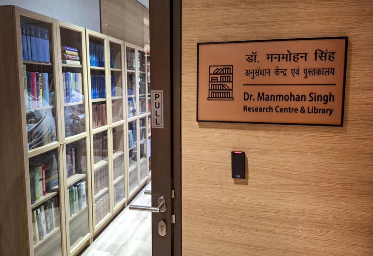 Manmohan Singh library with 1,200 books opens; encapsulates journey of ...
