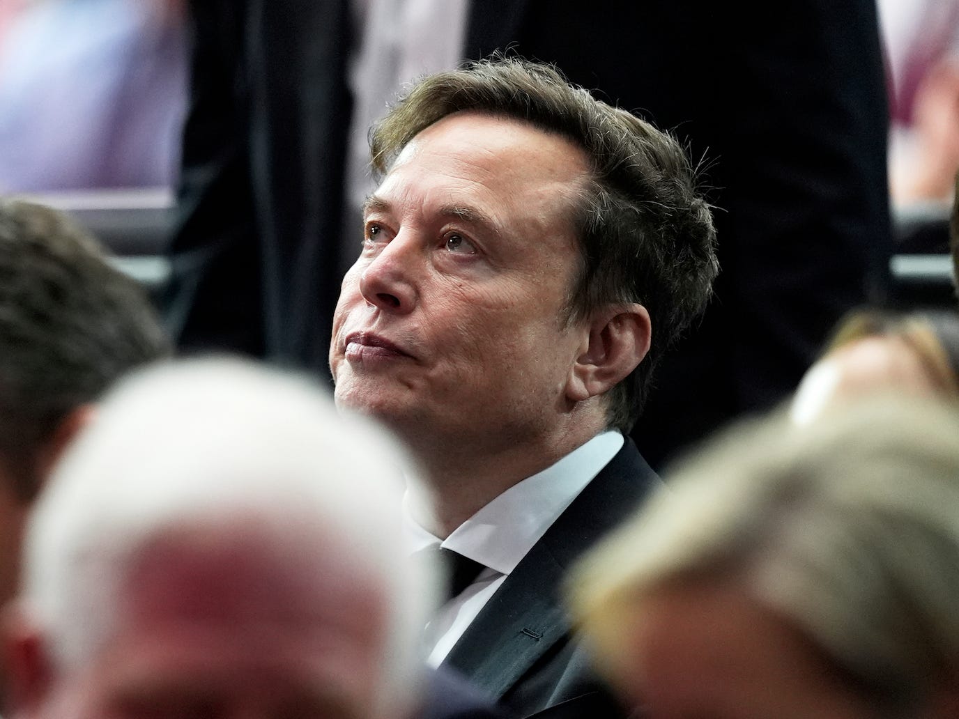 Elon Musk backs up Trump administration amid James Comey indictment ...