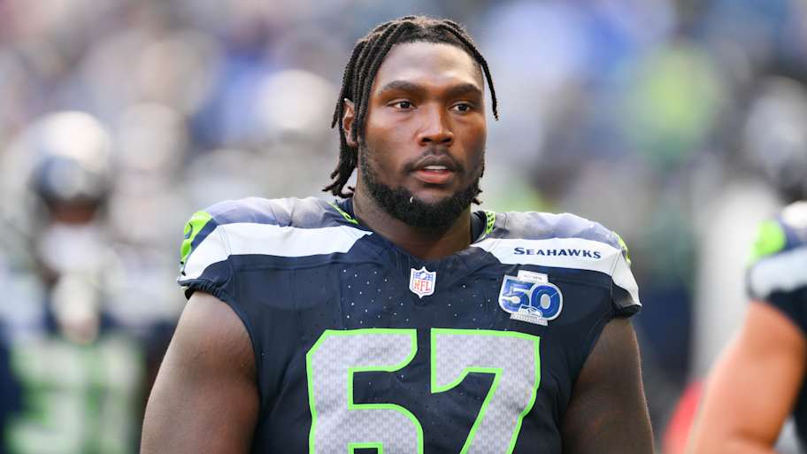 Bulldogs in the NFL: OT Charles Cross key part of winning play for Seahawks