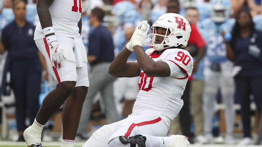 Houston Transfer DL Leading Cougars' New 'Sack Avenue'