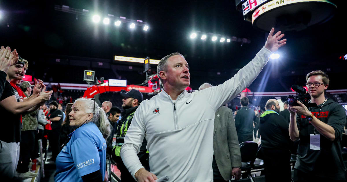 Georgia announces contract extension for Mike White