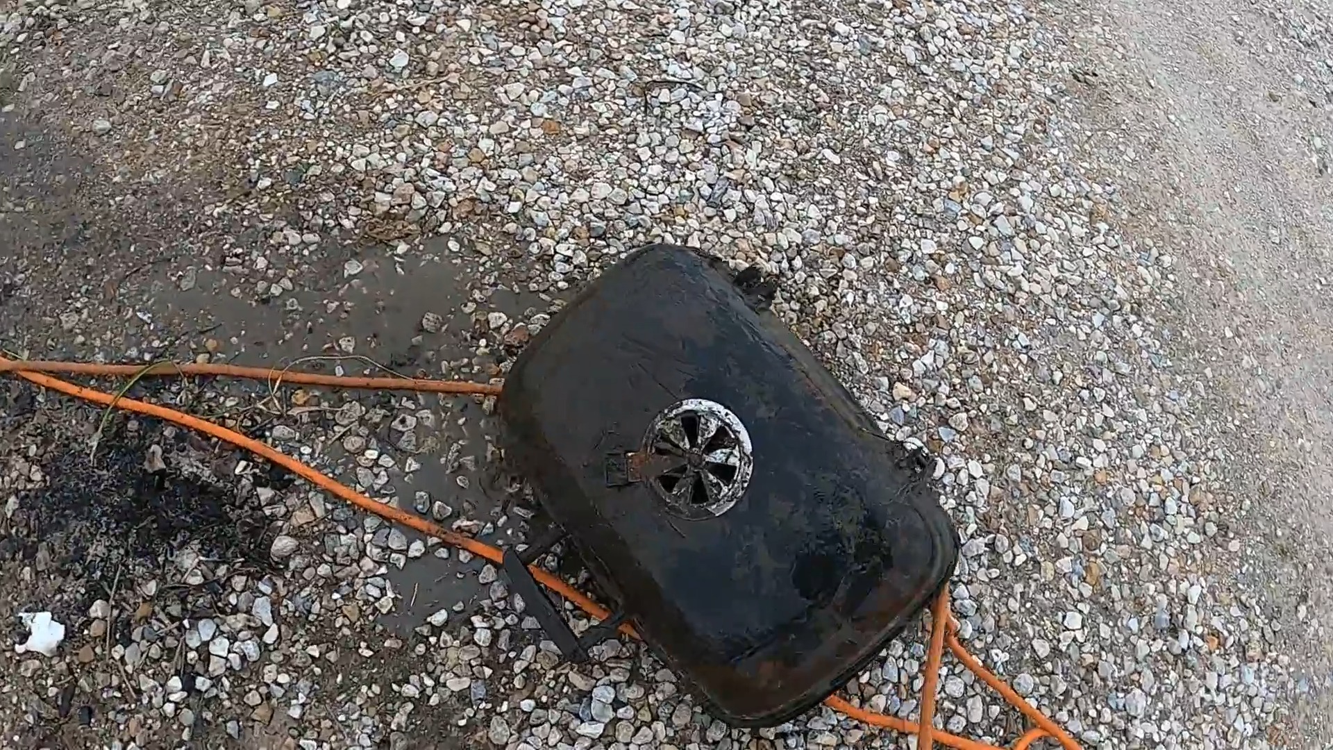 How Magnet Fishing Unearthed Disturbing Evidence From a Crime Scene