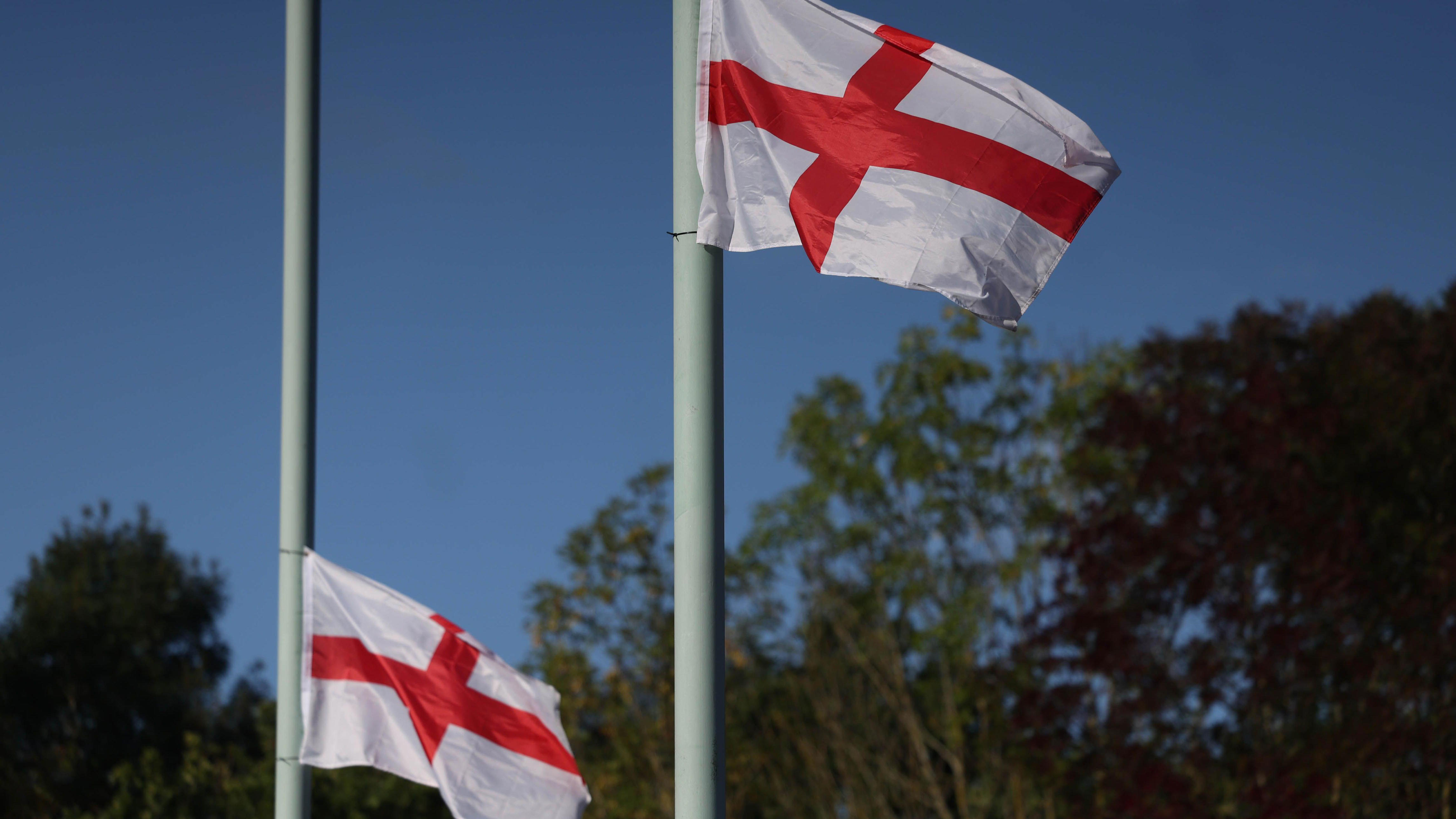Council to remove flags tied to lamp-posts