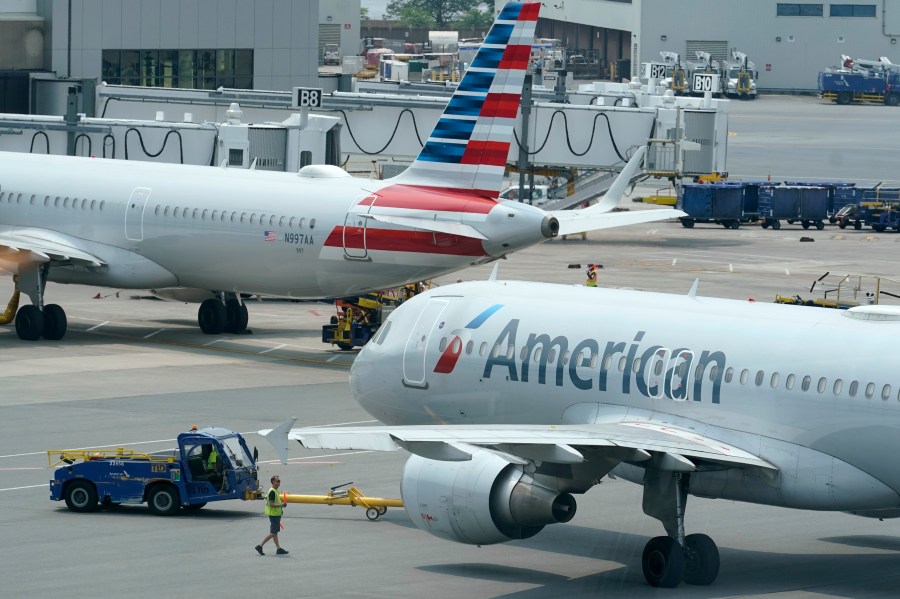 Flight crew duct tapes woman to seat on Las Vegas flight