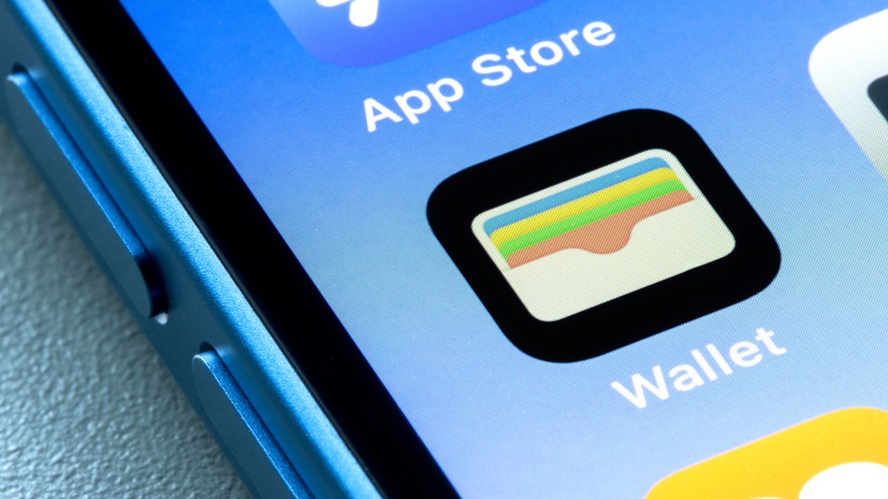 Bill-splitting could be the next big upgrade for Apple Wallet in iOS 27