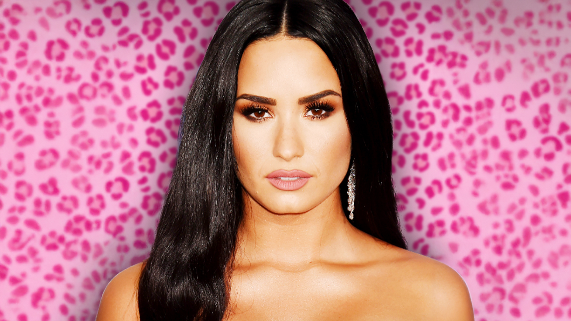 Demi Lovato's look completely changes without hair extensions