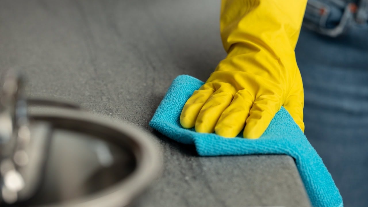 10 DIY cleaners that work just as well as the store-bought stuff