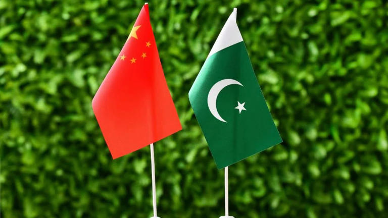 CPEC 2.0: Pakistan, China sign key MoUs