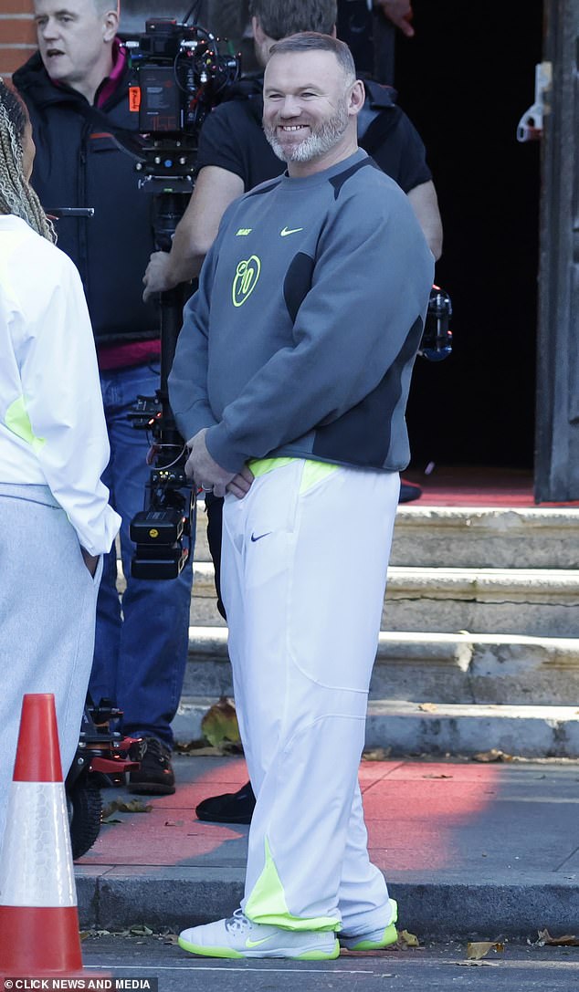 Wayne Rooney teams up with rapper Giggs for unlikely collab days after ...