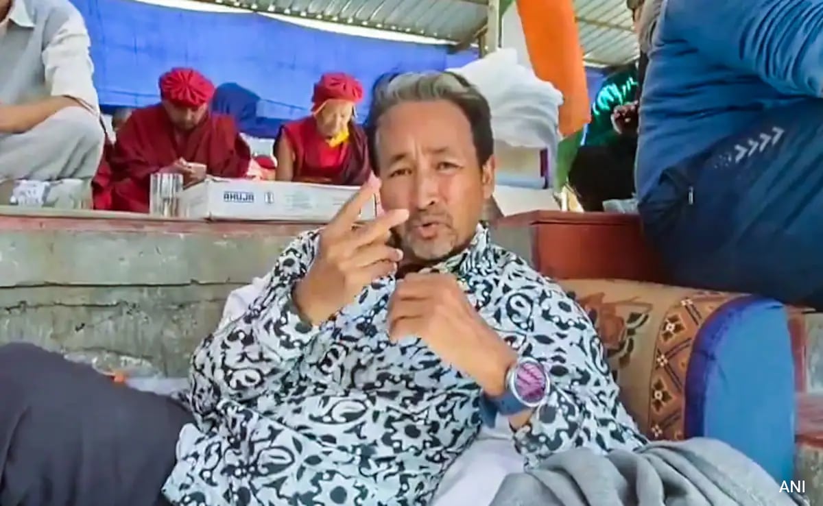 Sonam Wangchuk Arrest Live Updates: Internet Services Suspended In Leh ...