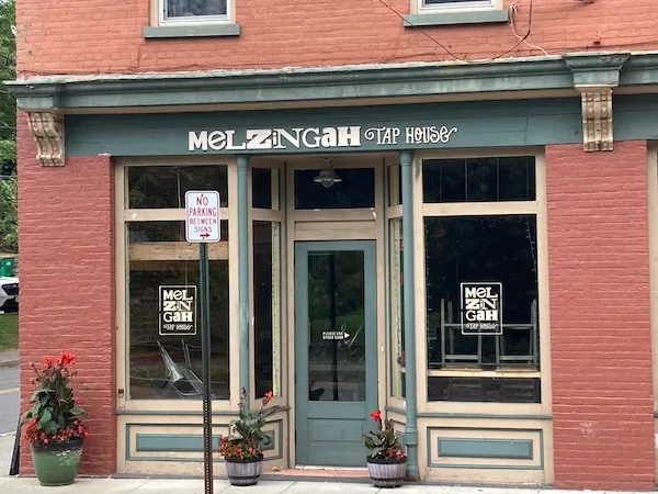 Beacon Eatery Faces Wage Claims