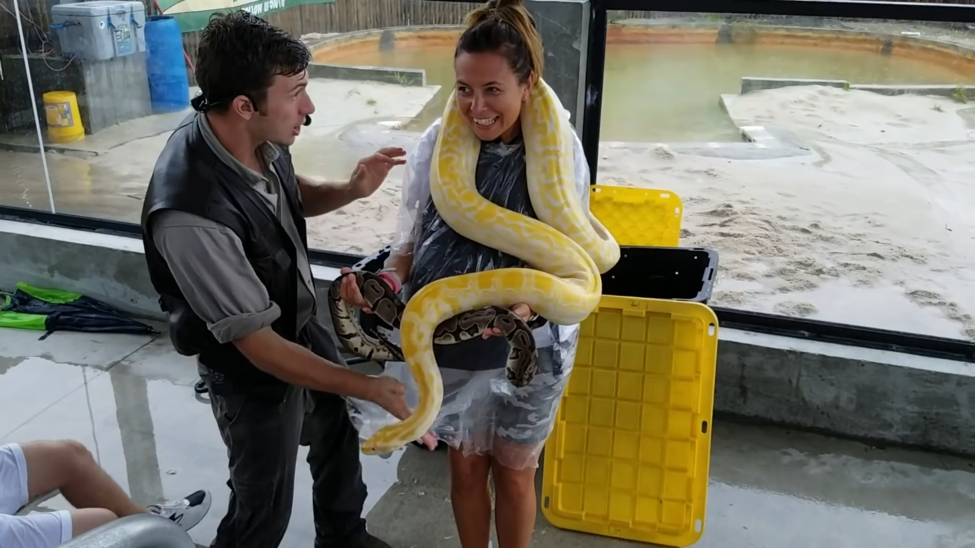 Shocking Moment – Girl Handles Giant Snake