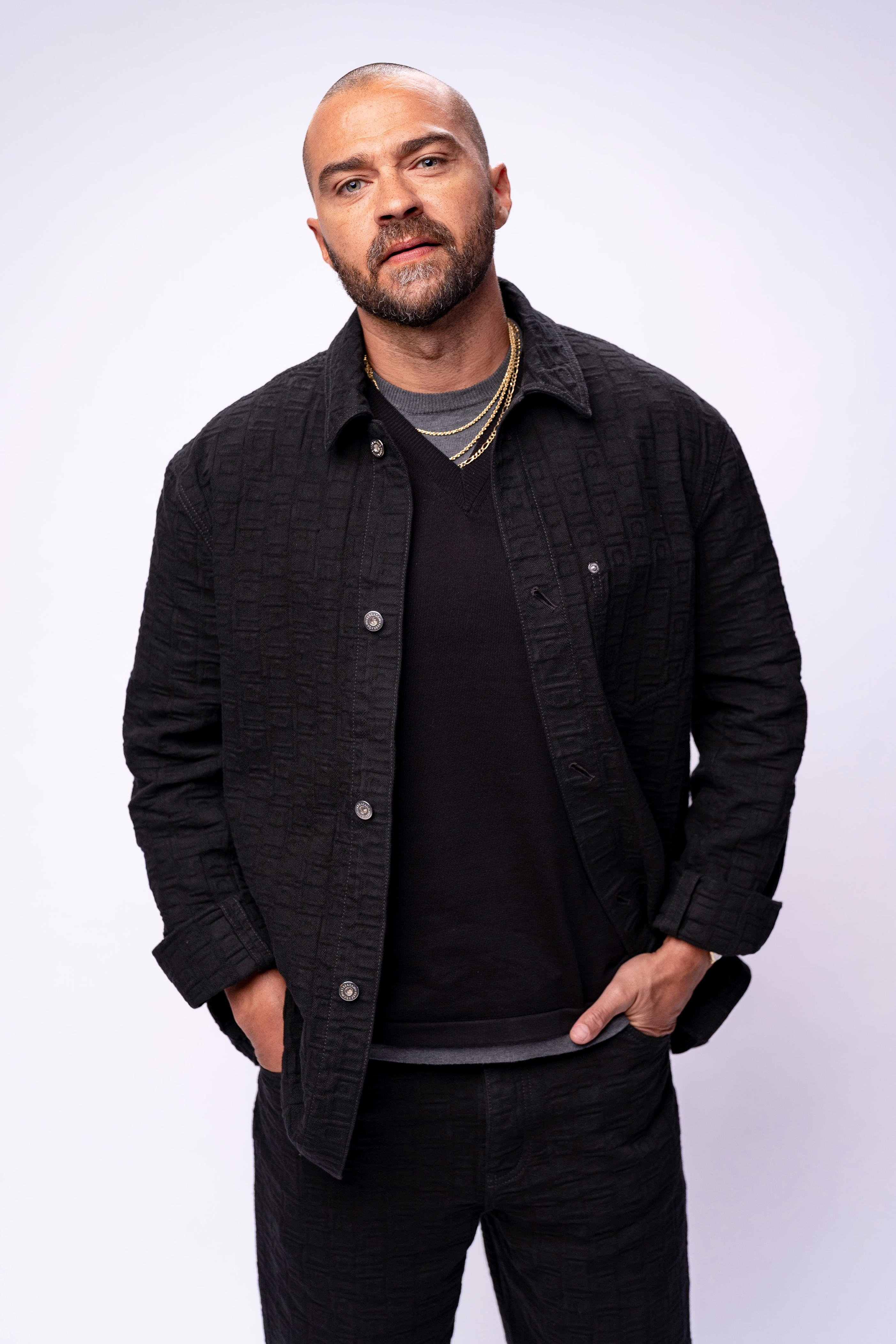 Jesse Williams lost 13 pounds in Italy despite endless pasta, Aperol ...