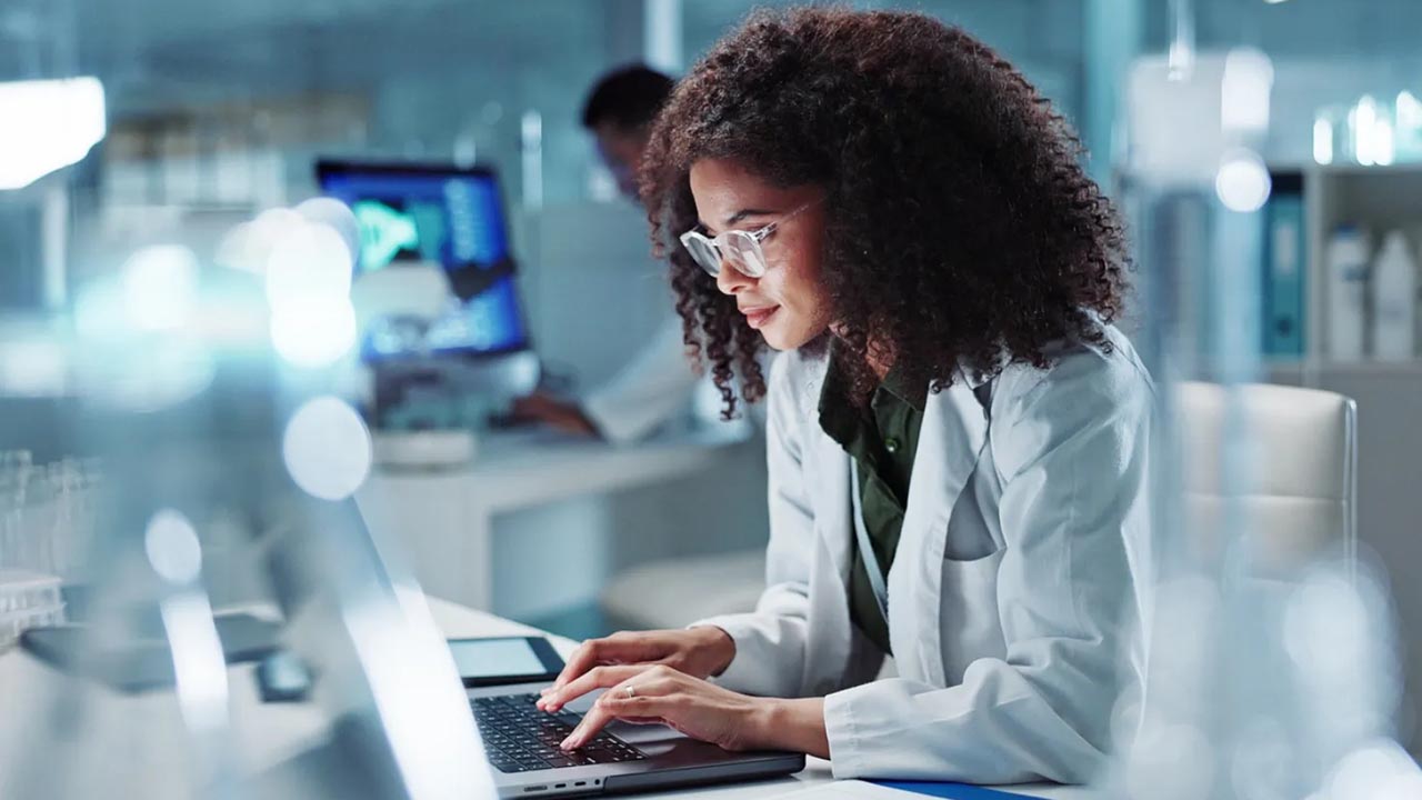 7 Groundbreaking Advances in Cancer Research