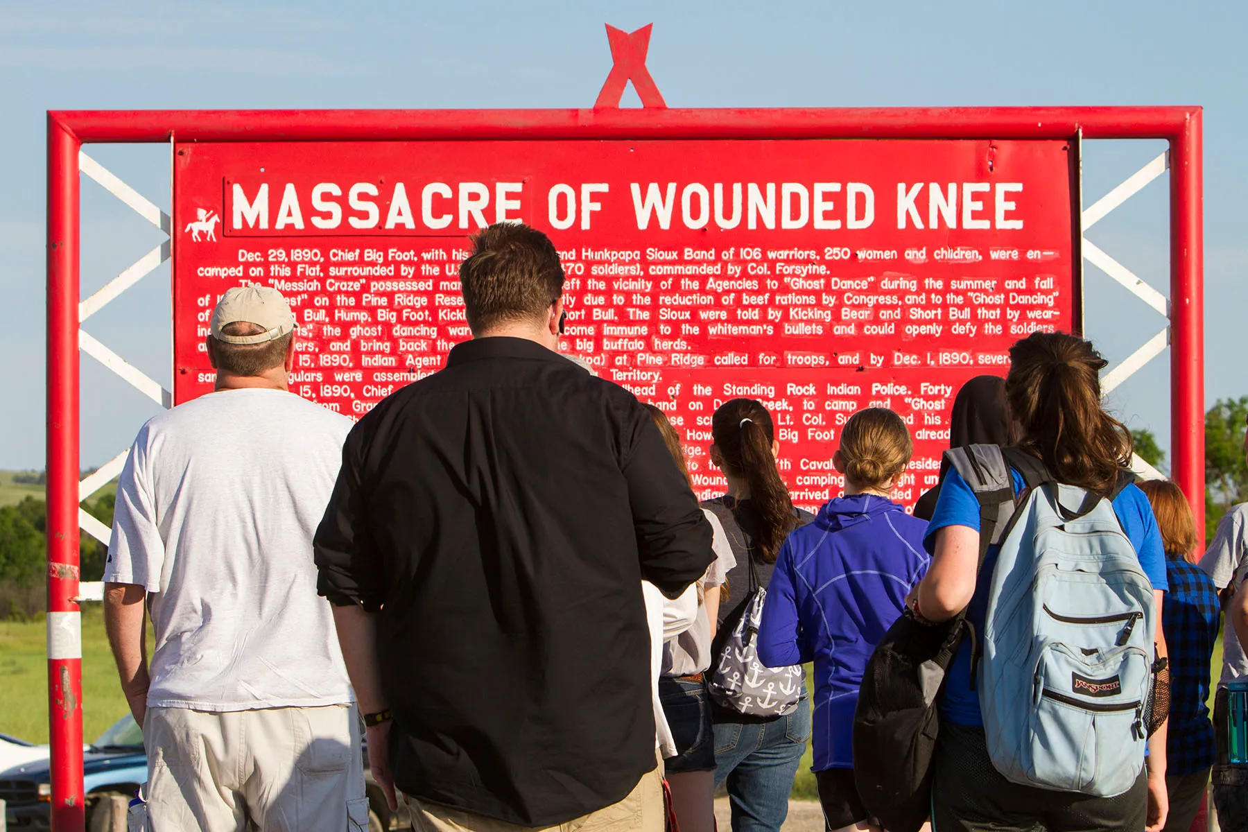 Soldiers who killed men, women and children at Wounded Knee will keep ...
