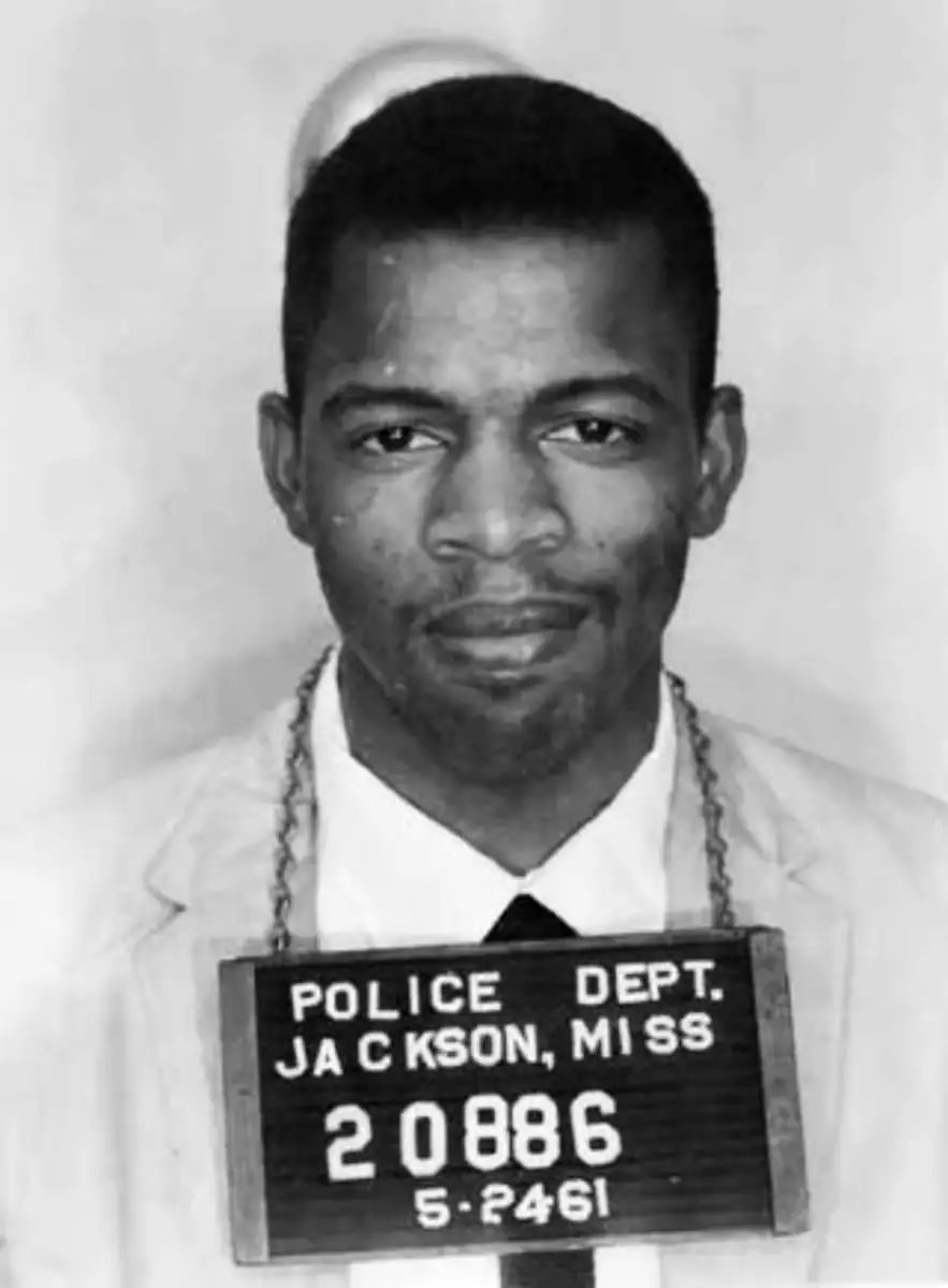 21 Mugshots From the Far out 1960s