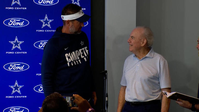 Dallas Cowboys legend Roger Staubach crashes head coach Brian ...