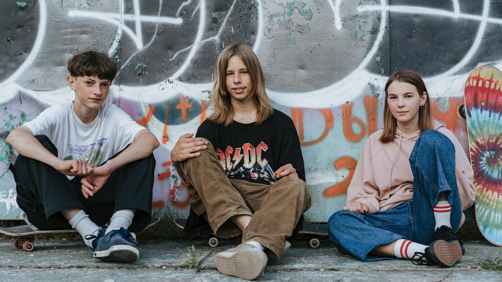 Gen Z Styling: 20 Fashion Staples Of This Generation