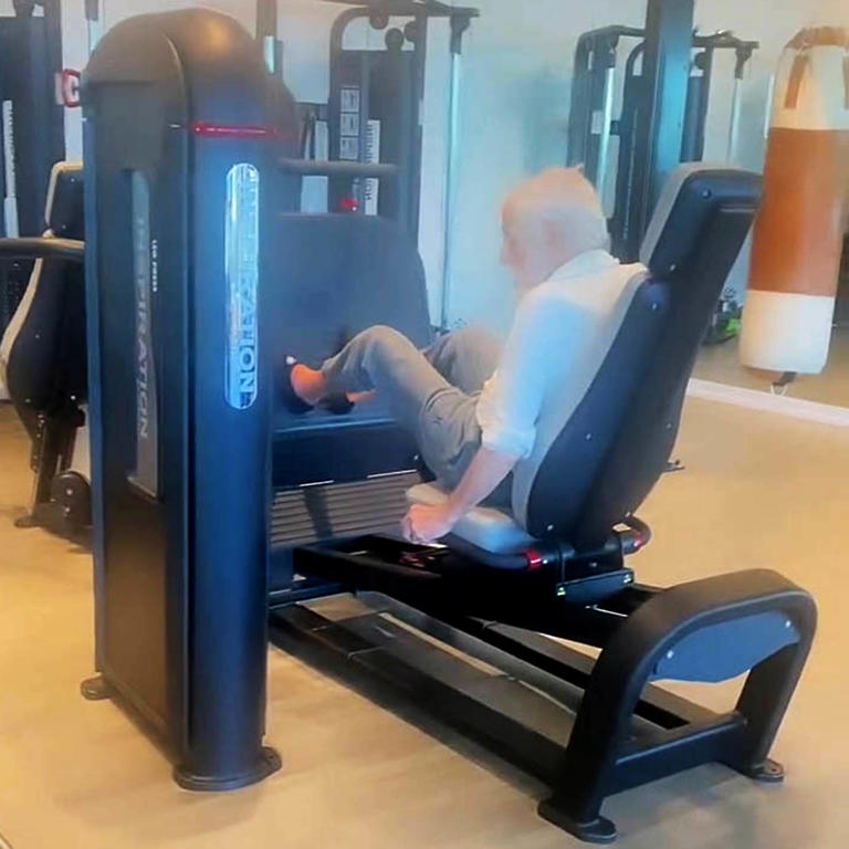 Rick Springfield Ran Into Dick Van Dyke, 99, at the Gym and Was ...