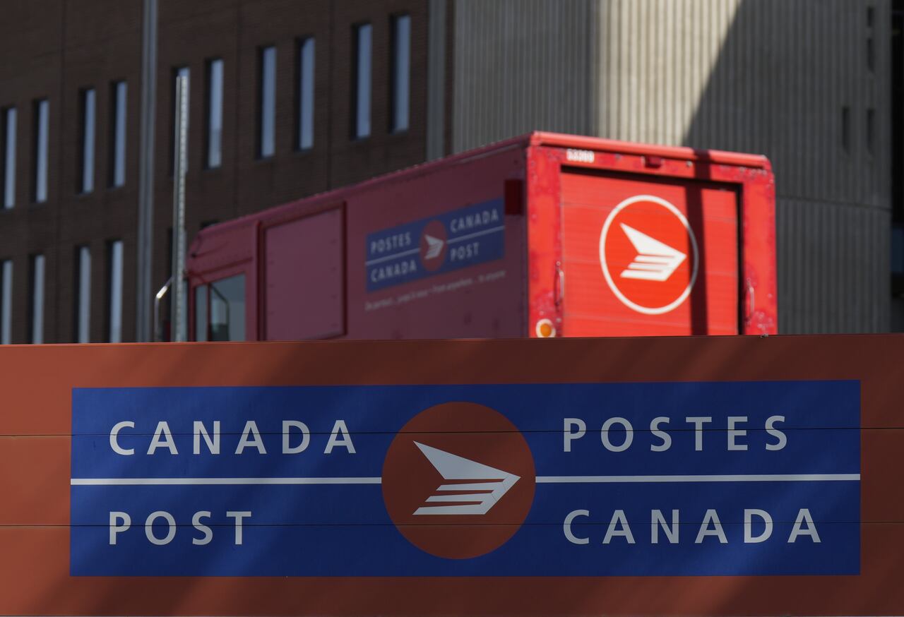 Canada Post reassessing latest offer to workers due to Ottawa's ...