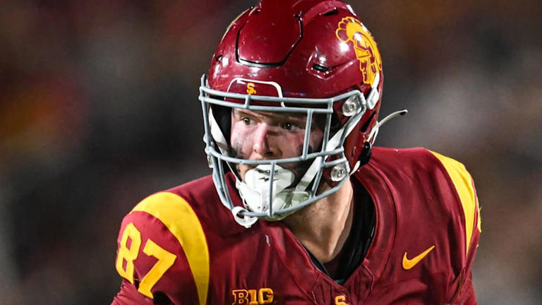 USC Trojans' Lake McRee Becoming Big Ten’s Most Explosive Tight End