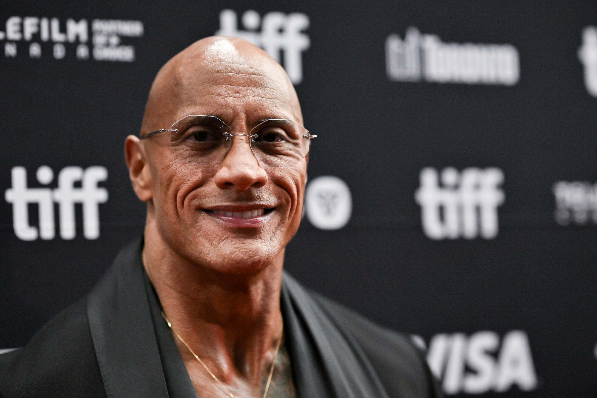 Dwayne Johnson on Oscar Buzz, a Presidential Run, and ‘The Smashing ...