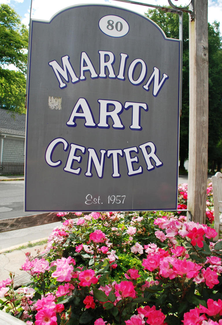 Marion Art Center debuts small works exhibit with handmade goods