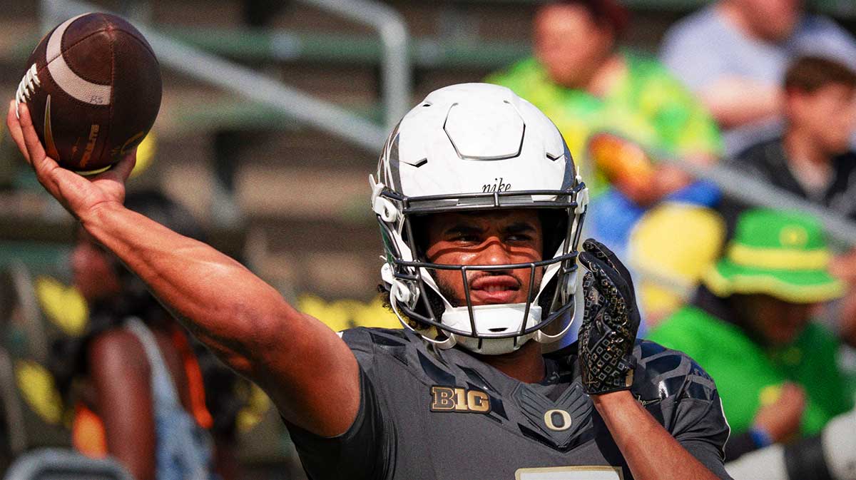 Oregon quarterback Dante Moore hit with NFL Draft warning as stock rises